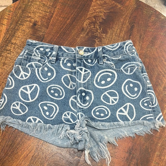 PacSun | Shorts | Pacsun Smiley Face Peace Signs High Waisted Micro ...